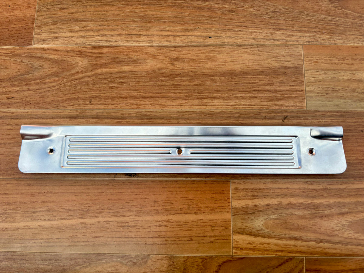 Single Scuff Plate Rear XR XT XW XY - ZA ZB ZC ZD – Early Falcon Spares