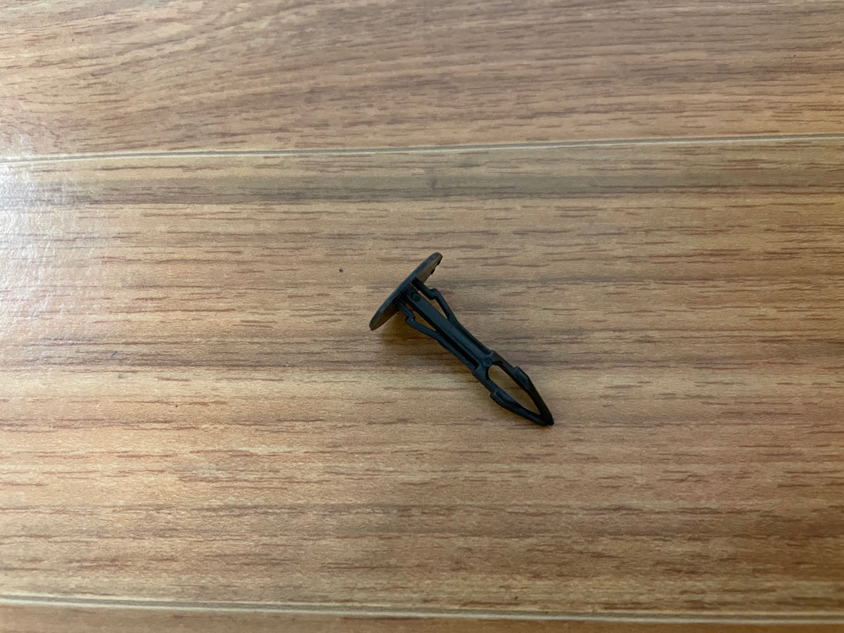 Firewall Insulation Panel Clip – Early Falcon Spares