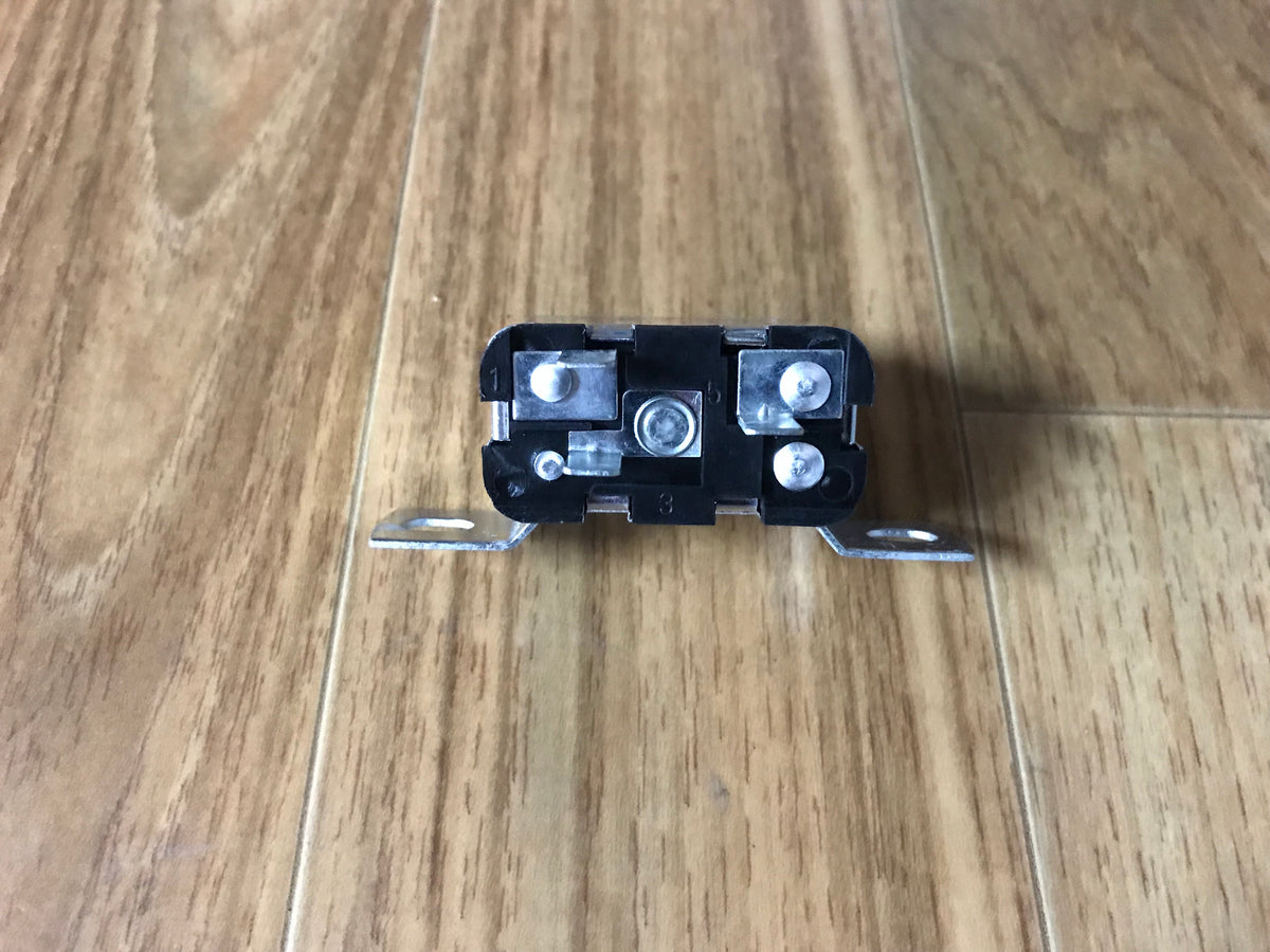 New Horn Relay For XK XL XM XP – Early Falcon Spares