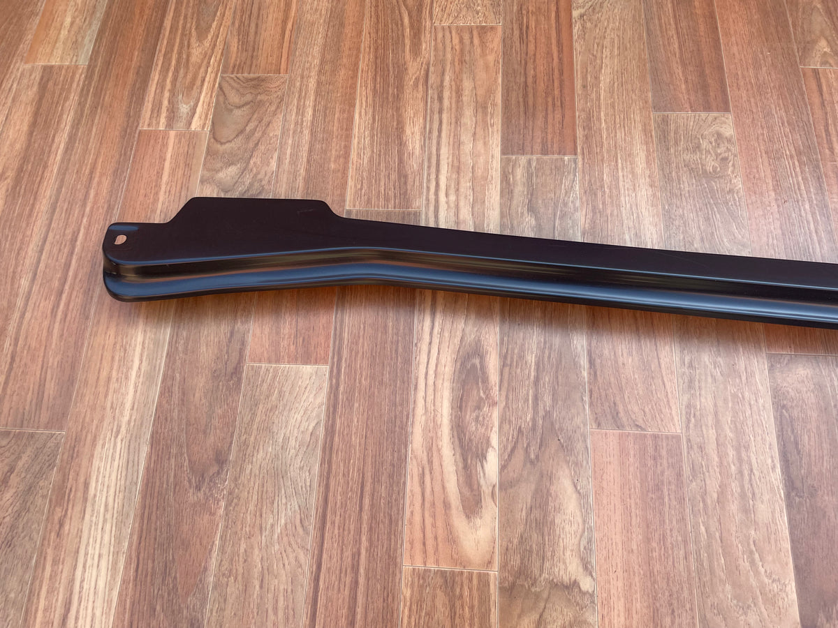 Bumper Bar Filler Panel XR to XY – Early Falcon Spares